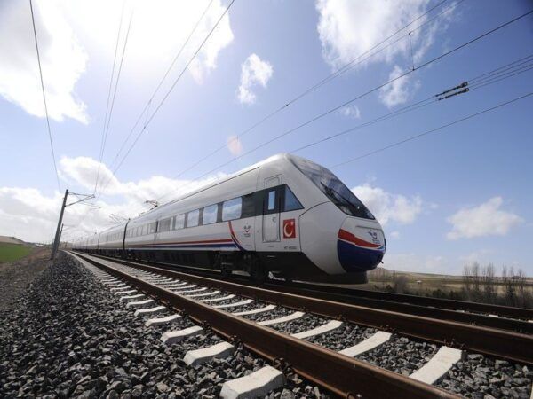 New Istanbul-Sivas High-Speed Train Service Launched - Focus on Travel News
