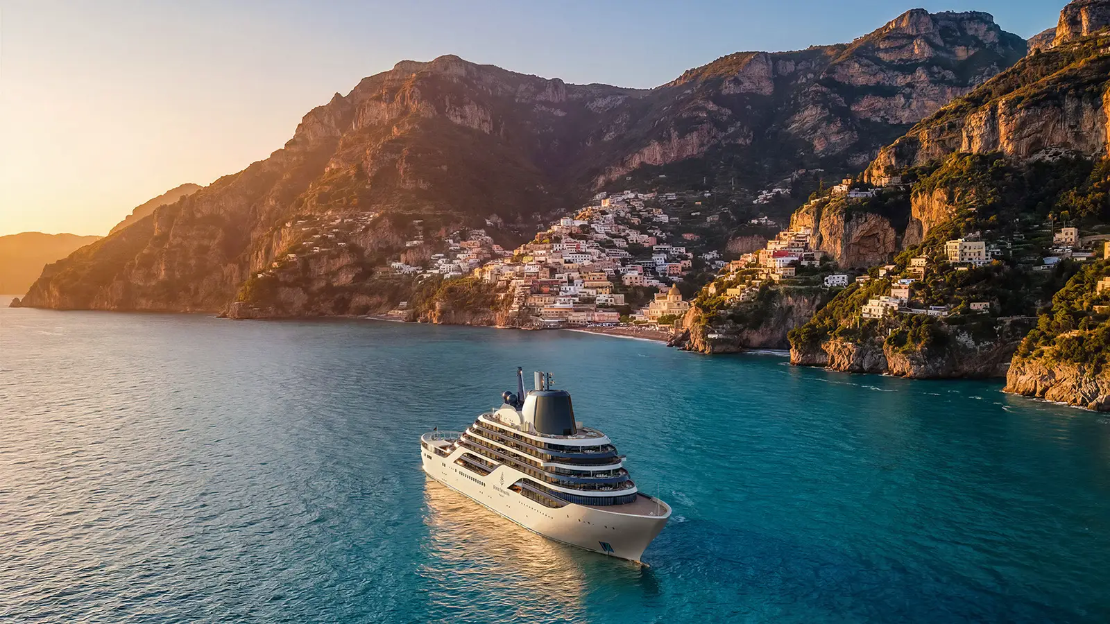 Four Seasons II Yacht Unveils New Residential Suites